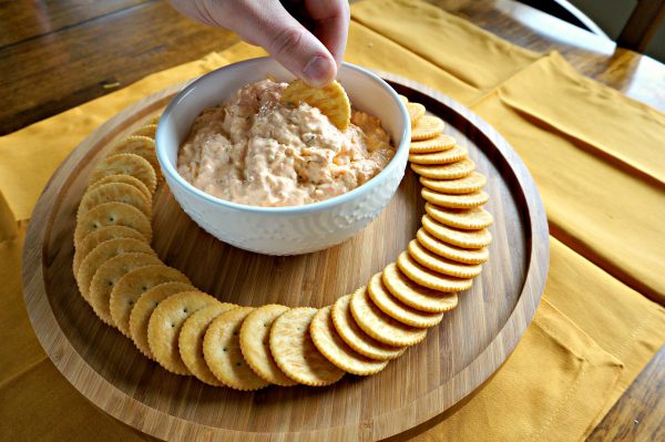 Spicy Smoked Gouda Dip | Midwest Mash